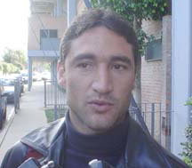 Lobos Gabriel | En Una Baldosa