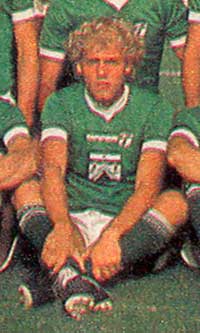 Paternoster Hugo | En Una Baldosa