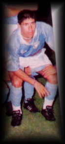 Pereyra Mario | En Una Baldosa