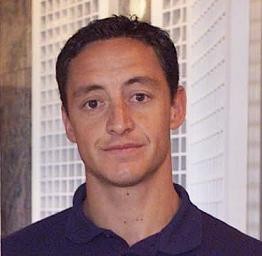 Rueda Luis | En Una Baldosa