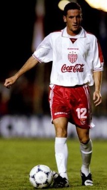 Vigna Hernán | En Una Baldosa