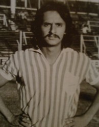 Patti Pedro | En Una Baldosa