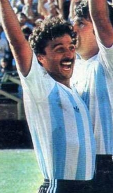 Rotondi Norberto Claudio | En Una Baldosa