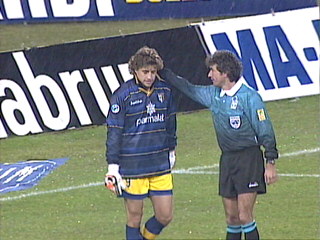 Crespo 1998 | En Una Baldosa