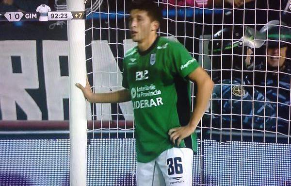 Voy Al Arco: Bonifacio (2016) | En Una Baldosa