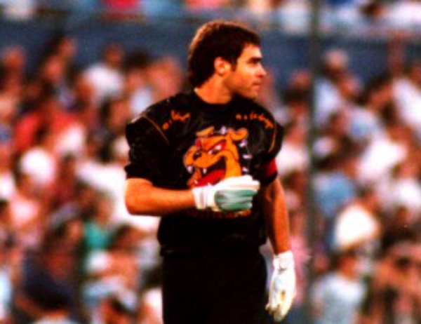 El Bulldog de Nacho González (1996) | En Una Baldosa